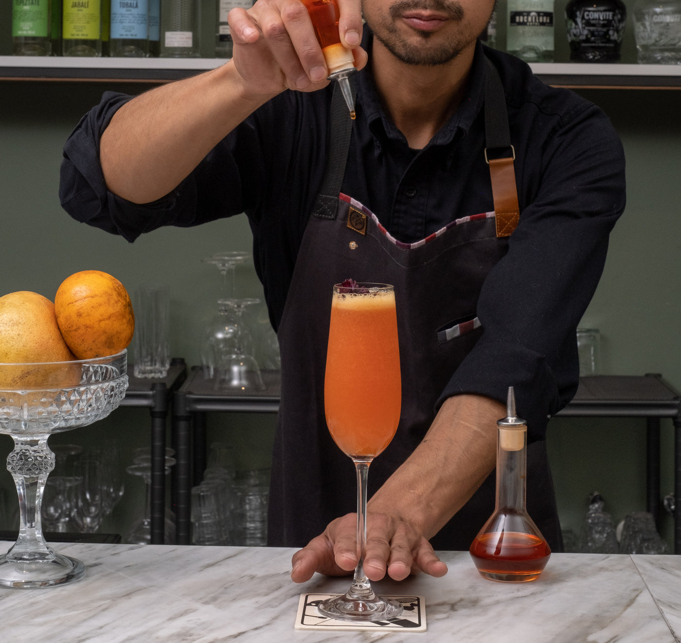 Mastering Mixology: Cocktail Bitters & Tinctures – A Bar Above